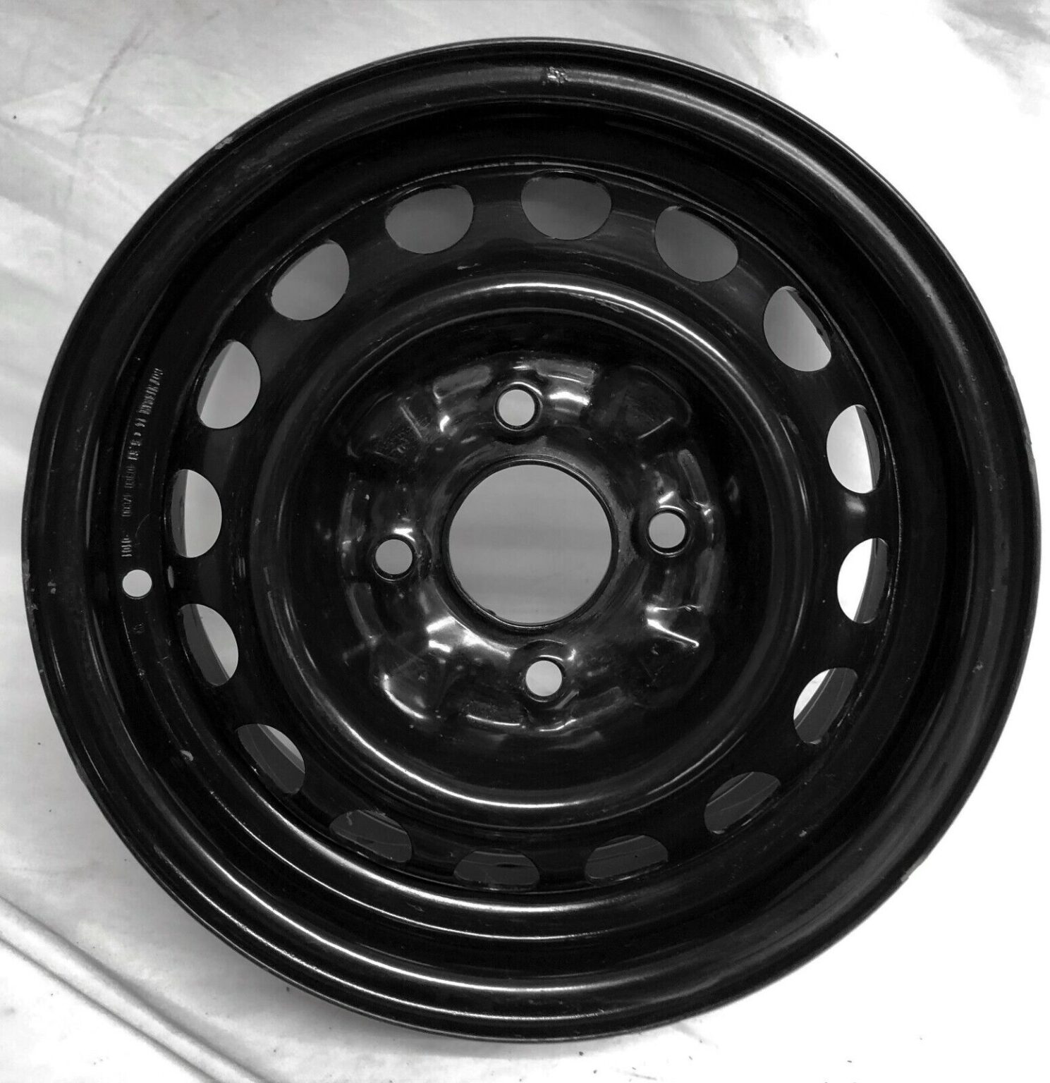 14 Inch Steel Wheel Rim 2000-2006 Nissan Sentra 62385 - Wheels Express, Inc