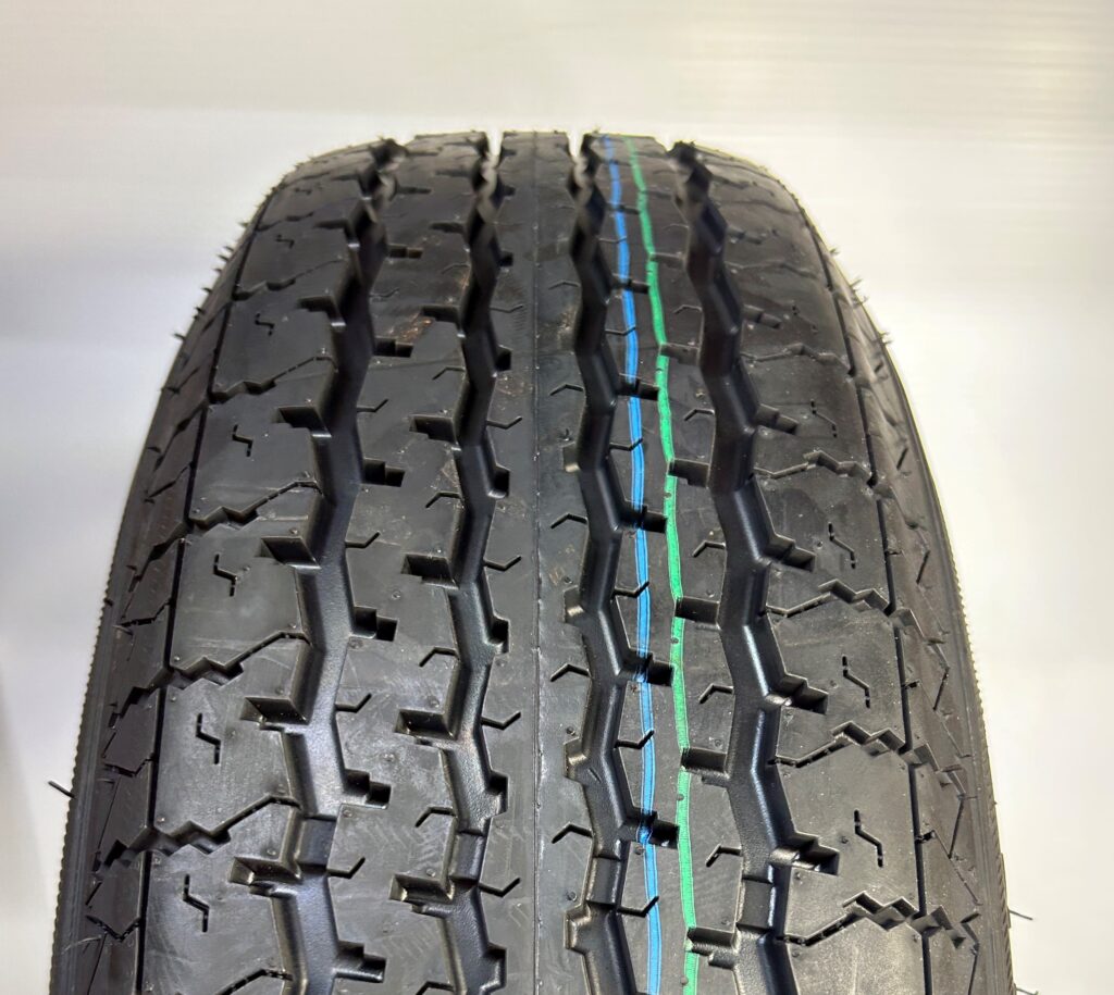 Radial Tire On Rim ST205/75R15 5X5.5 Utility Trailer Wheel white-spoke ...